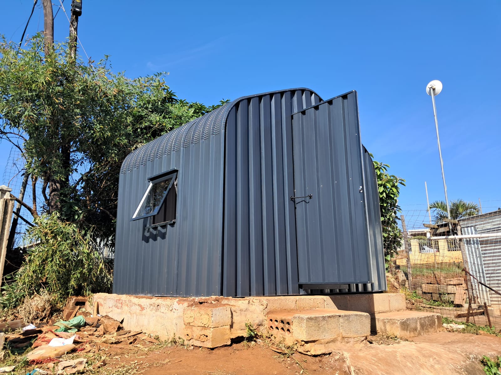 Portable Shades Units - The Carport Company